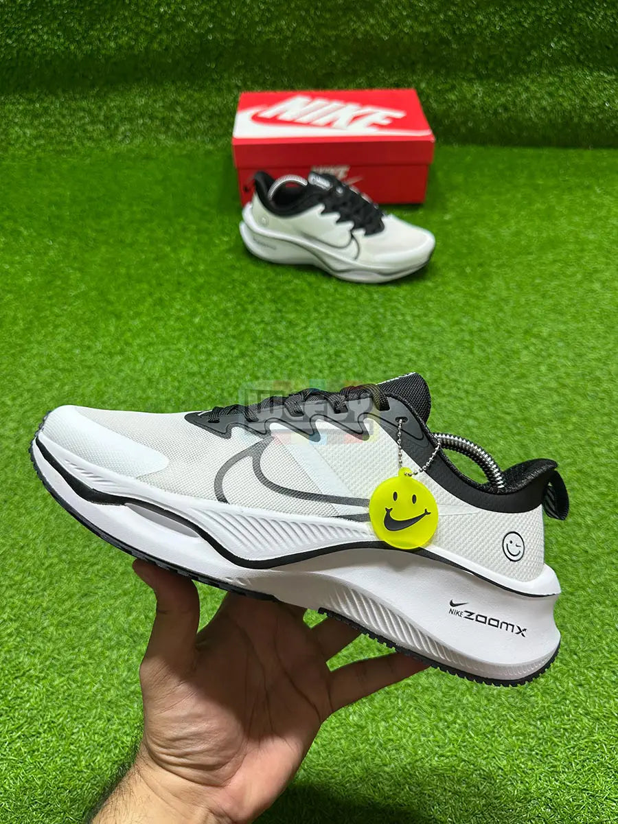 Buy Zoom x Smiley (White) (Original Quality 1:1) Online in Pakistan ...
